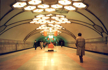 Tashkent Metro. Pictures, history and map of Tashkent subway.